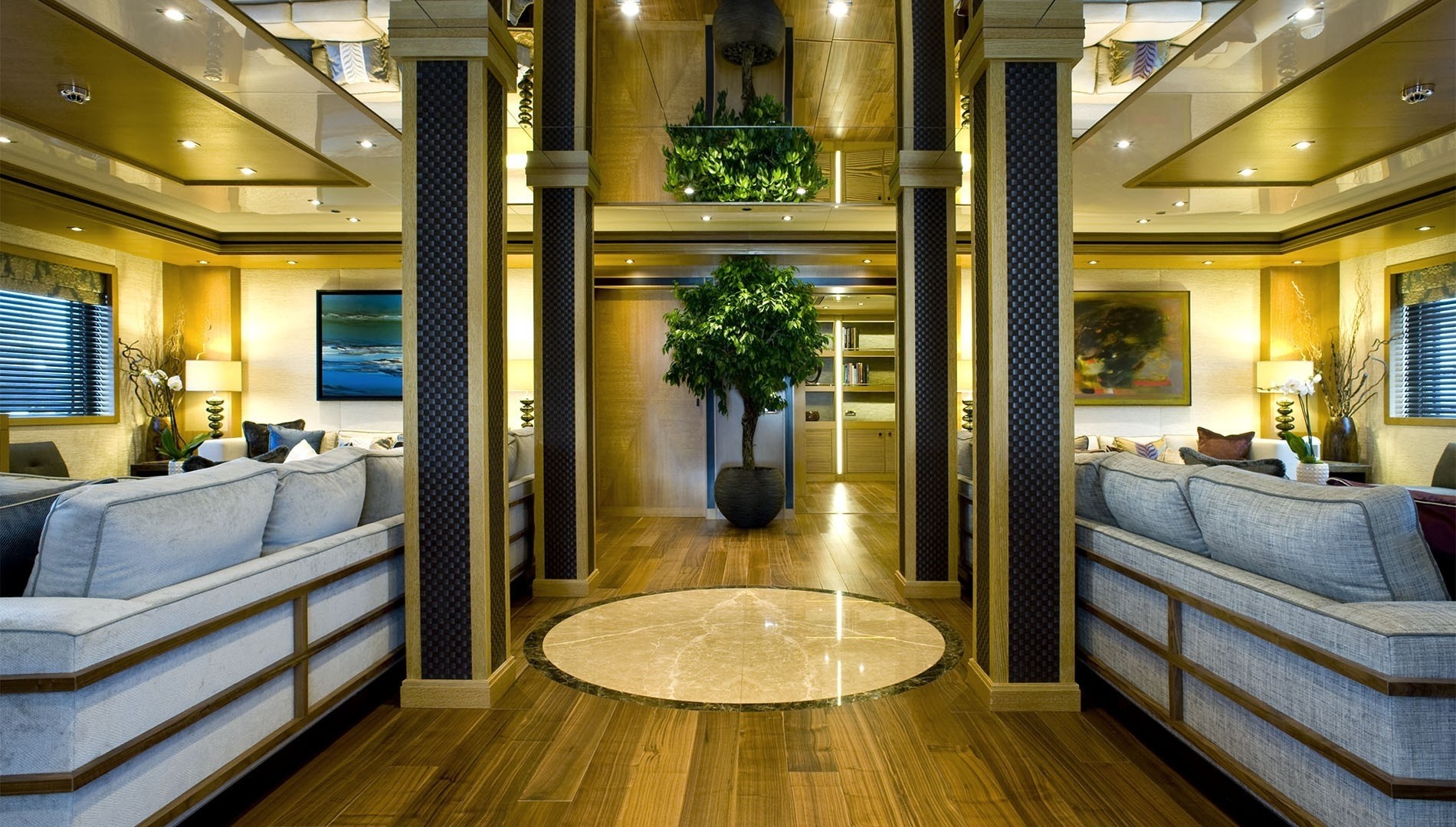 Yacht INDIAN EMPRESS, OceAnco | CHARTERWORLD Luxury Superyacht Charters